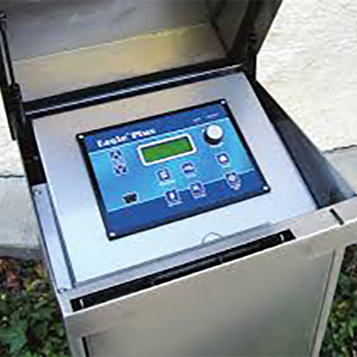 Rain Master Eagle Plus 2 Wire Controller Stainless Steel Cabinet Pedestal Mounted | SiteOne US